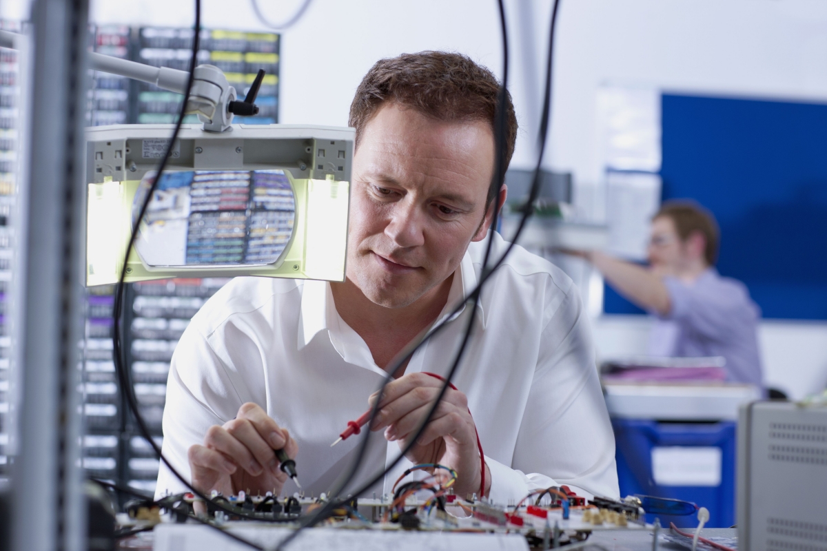 PCB Design Review Why Is It Important CADLAB io
